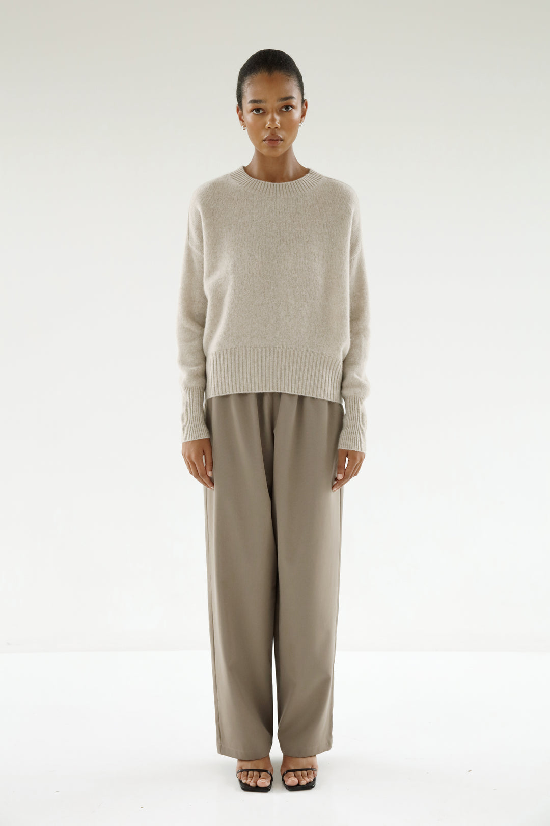 Sweaters – ALMADA LABEL