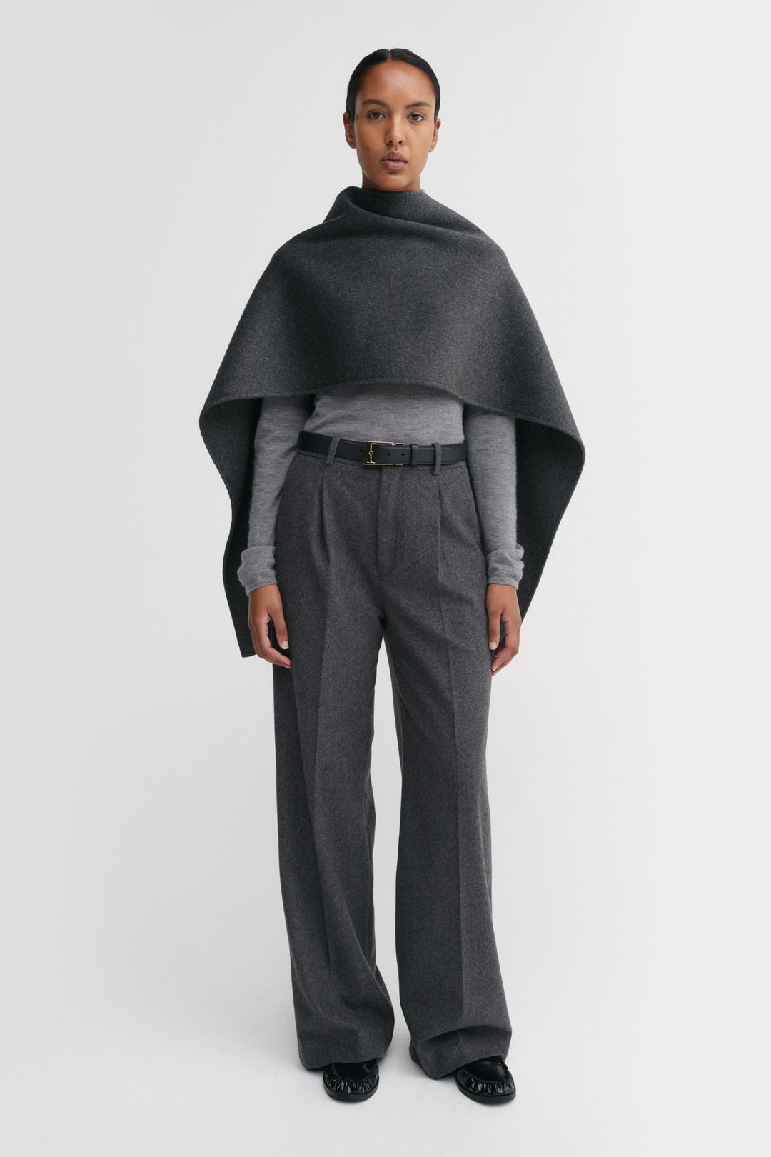 Micha Doublé Scarf, dark grey – ALMADA LABEL