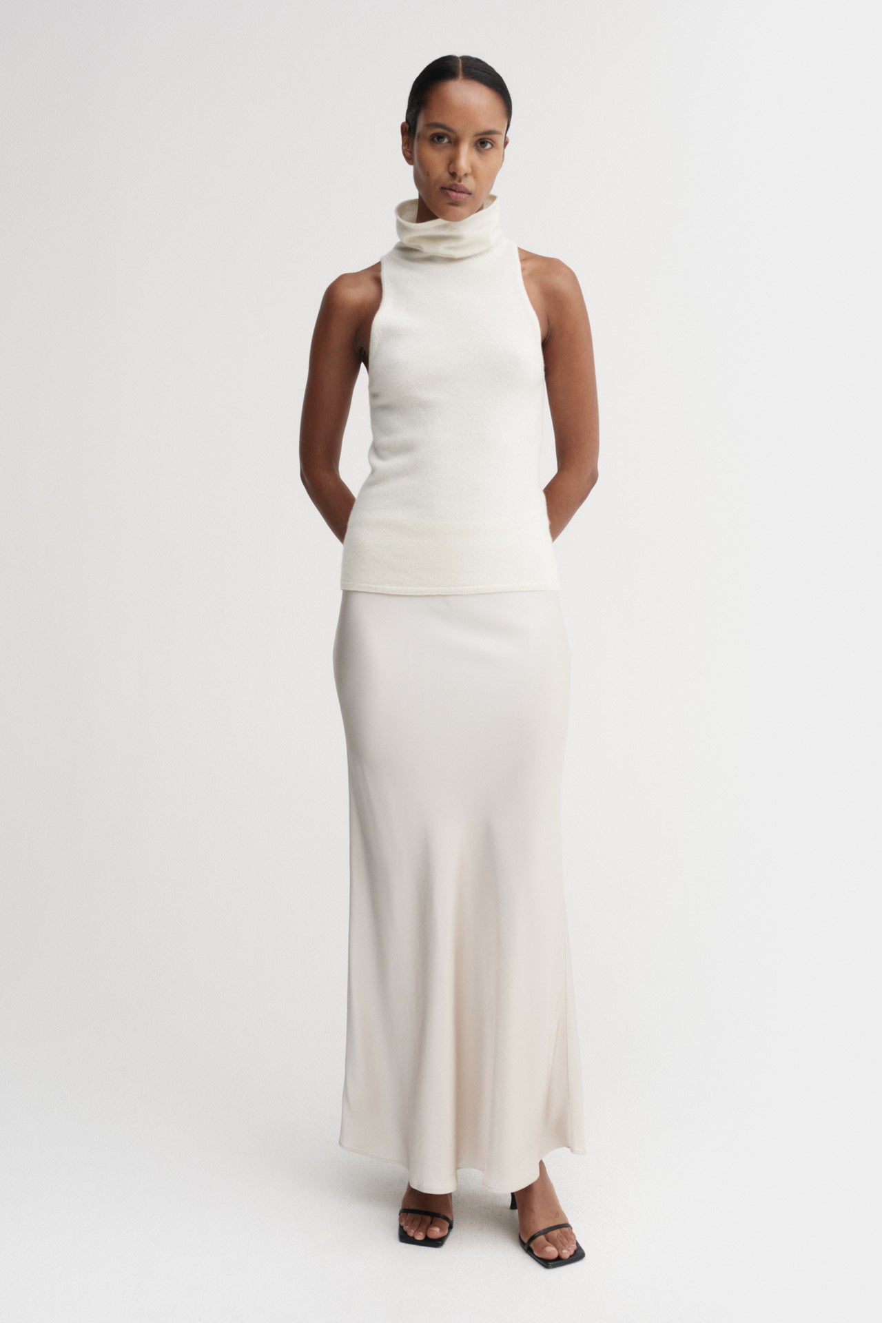 All clothing – Page 2 – ALMADA LABEL
