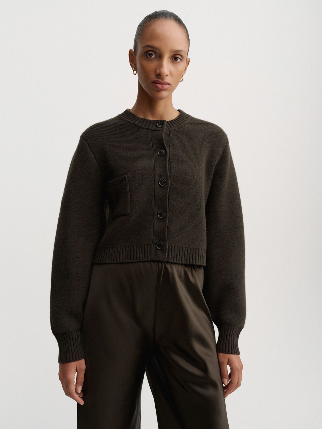 Zozo Cardigan, chocolate – ALMADA LABEL